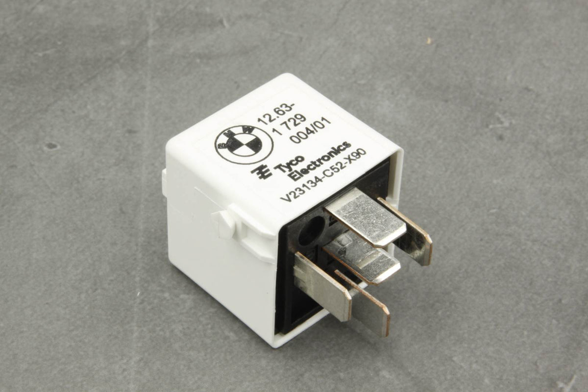 BMW Relay White – 61361729004 - E28 E30 E32 E34 E36 E38 E39 Z1 Z3 – Bavarian Speed Shop