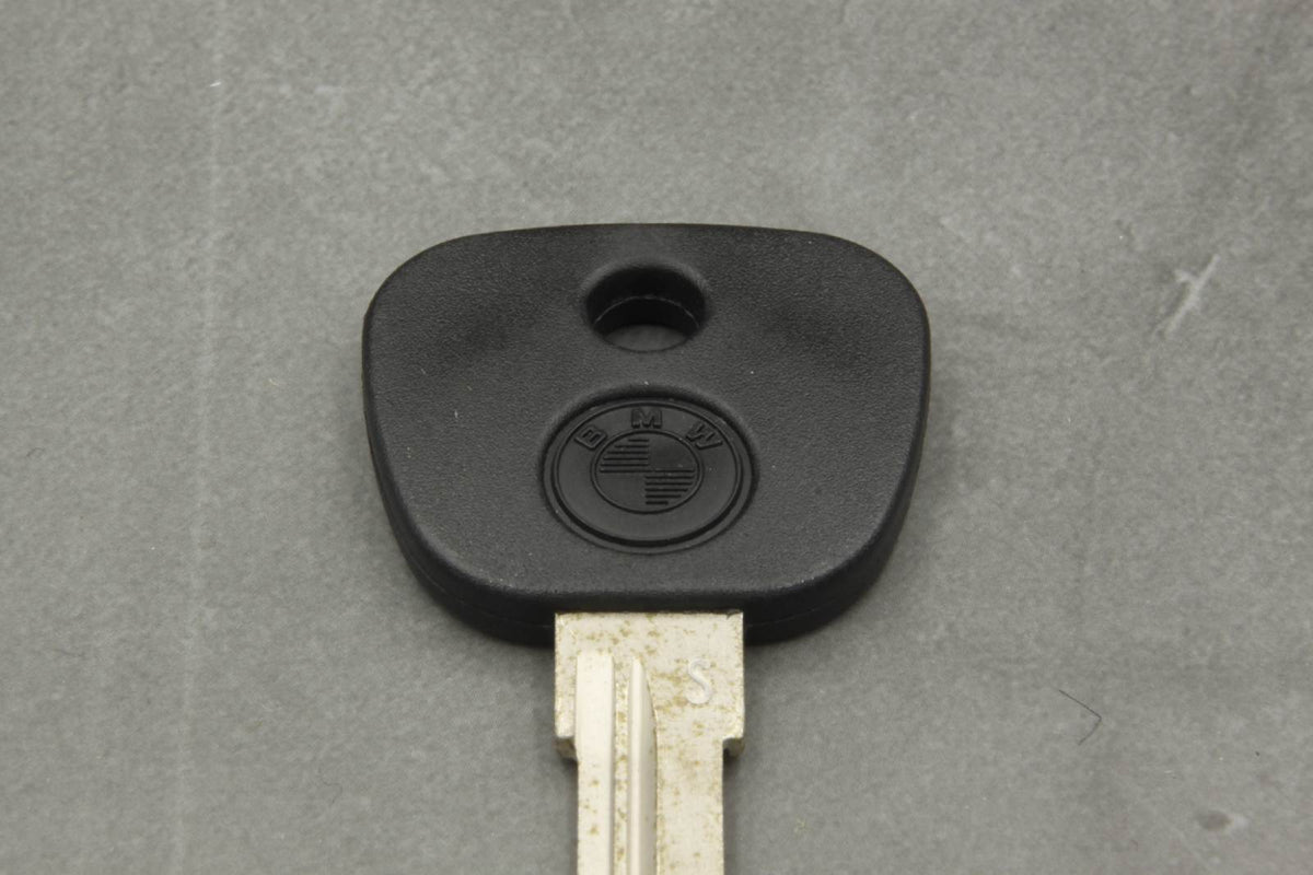 Genuine BMW Key - 51211900892 - E12, E21, E23, E24, E28, E30 & Z1 ...