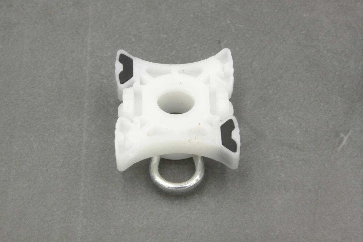 Window Regulator Guide Clip - 51321938884 - E32 E34 E36 E92 E93 Z3 Z4 ...