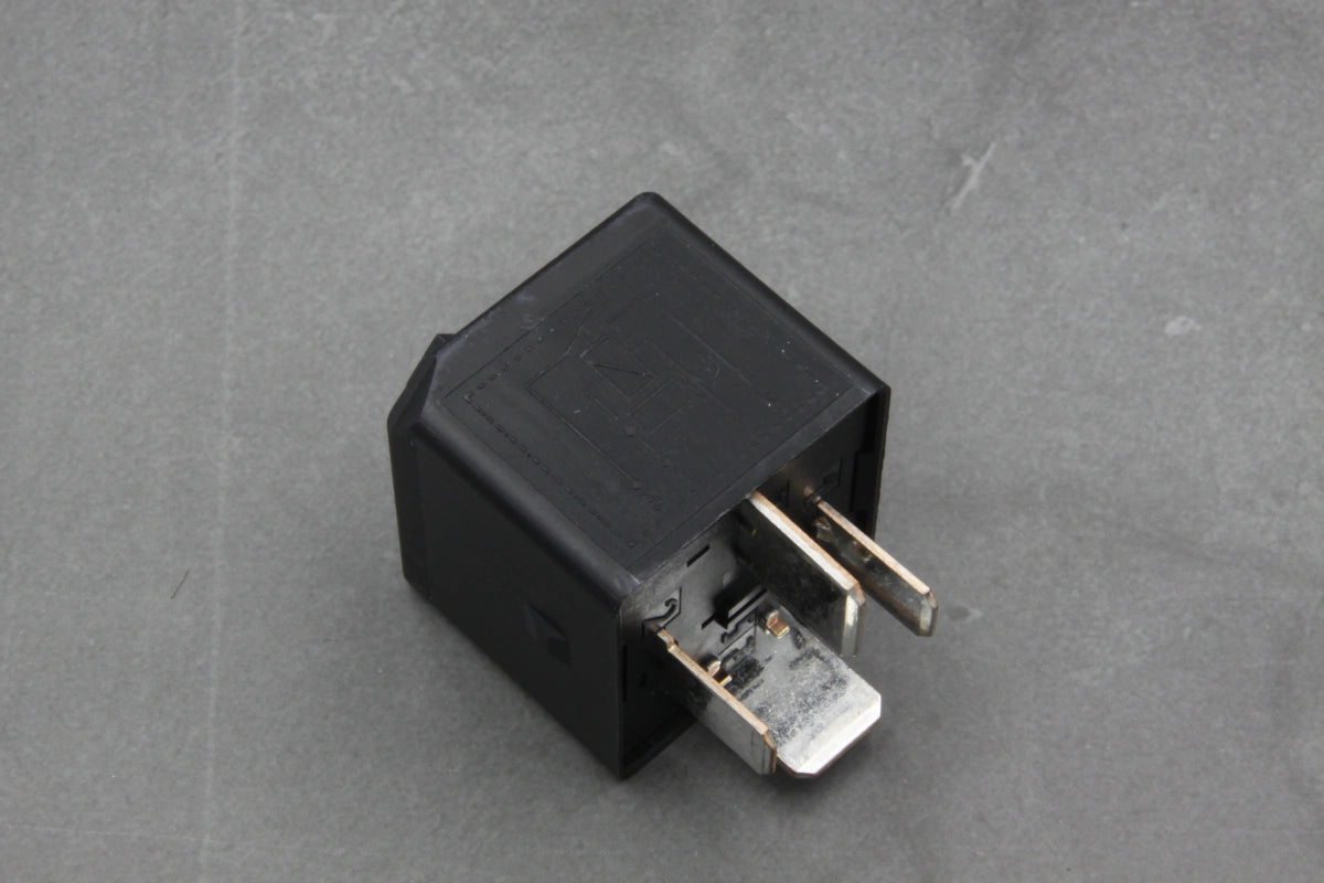 Black Relay - SMG Pump – 61366901469 – Bavarian Speed Shop