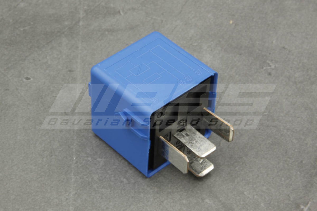 BMW Relay Sky Blue – 61366915327 - E36 E46 E60 E82 E87 E90 Z3 Z4 ...